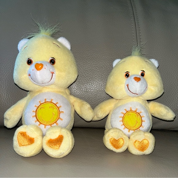 Care Bears | Toys | 2 Funshine Care Bears Vtg 2049 20027 Yellow ...
